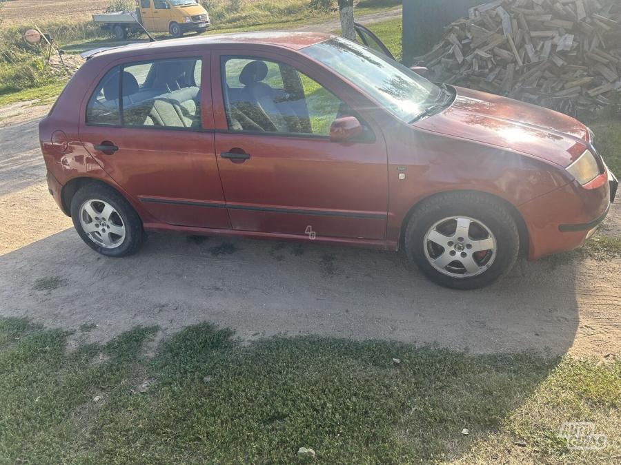 Skoda Fabia 2001 Viļņa, ar dzinēja tilpumu 1.40 L un nobraukumu 182 tūkst. km par 1200 €, foto 6 vietnē AUTOMOTO.COM.LV