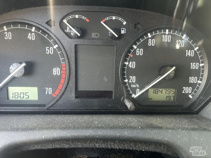 Skoda Fabia 2001 Viļņa, ar dzinēja tilpumu 1.40 L un nobraukumu 182 tūkst. km par 1200 €, foto 9 vietnē AUTOMOTO.COM.LV