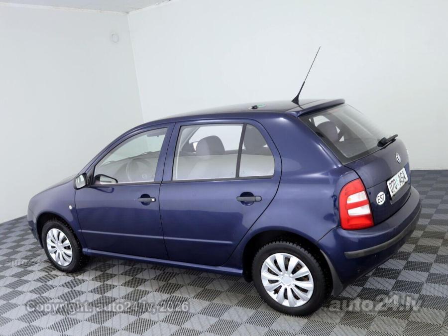 Skoda Fabia 2003 in Tallinn, with an engine capacity of 1.40 L and mileage of 34 thousand km for 499 €, photo 4 on AUTOMOTO.COM.LV