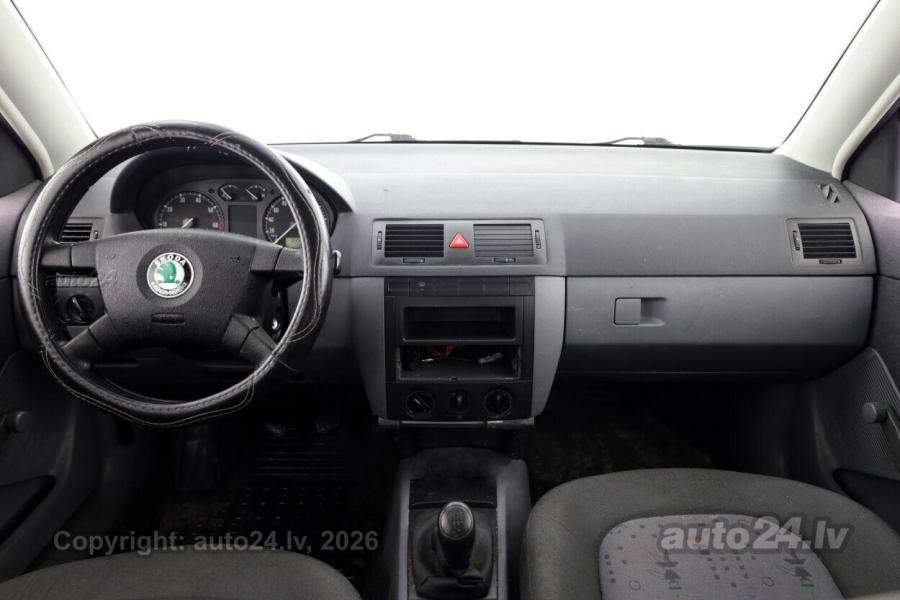 Skoda Fabia 2003 in Tallinn, with an engine capacity of 1.40 L and mileage of 34 thousand km for 499 €, photo 5 on AUTOMOTO.COM.LV