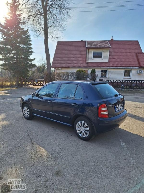 Skoda Fabia 2003 in Utena, with an engine capacity of 1.20 L and mileage of 141 thousand km for 1000 €, photo 8 on AUTOMOTO.COM.LV