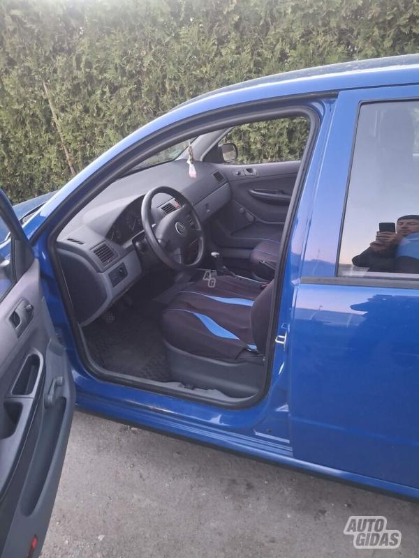 Skoda Fabia 2003 Viļņa, ar dzinēja tilpumu 1.20 L un nobraukumu 169 tūkst. km par 1150 €, foto 7 vietnē AUTOMOTO.COM.LV