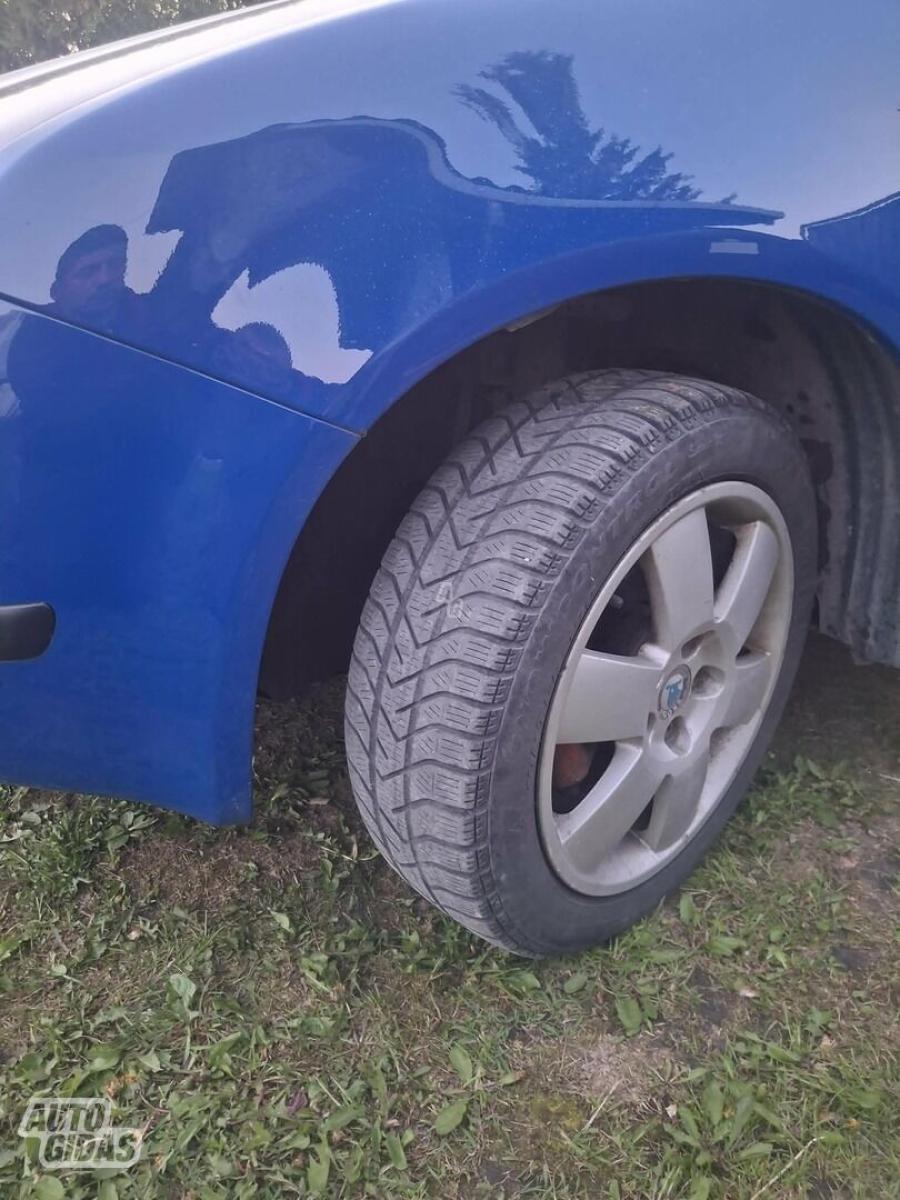 Skoda Fabia 2003 in Vilnius, with an engine capacity of 1.20 L and mileage of 169 thousand km for 1150 €, photo 13 on AUTOMOTO.COM.LV