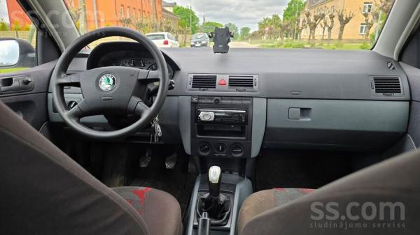 Skoda Fabia 2003 Valmiera, ar dzinēja tilpumu 1.40 L un nobraukumu 377 tūkst. km par 900 €, foto 6 vietnē AUTOMOTO.COM.LV