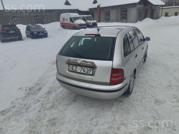 Шкода Фабия 2003 в Прейли, объемом двигателя 1.90 л и пробегом 357 тыс. км за 1050 €, фото 3 на AUTOMOTO.COM.LV