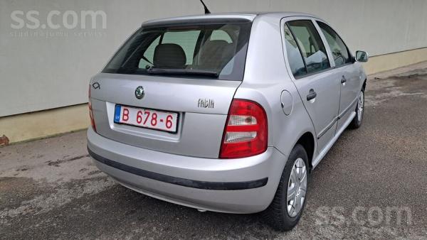 Skoda Fabia 2004 in Ogre, with an engine capacity of 1.40 L and mileage of 175 thousand km for 2750 €, photo 4 on AUTOMOTO.COM.LV