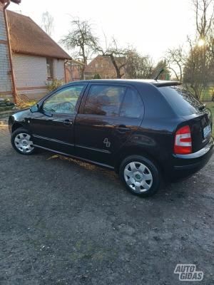 Skoda Fabia 2005 Vilkaviškis, ar dzinēja tilpumu 1.40 L un nobraukumu 175 tūkst. km par 1050 €, foto 5 vietnē AUTOMOTO.COM.LV