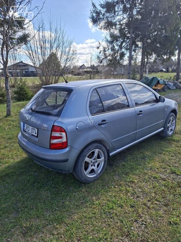Skoda Fabia 2005 Kretinga, ar dzinēja tilpumu 1.60 L un nobraukumu 190 tūkst. km par 850 €, foto 3 vietnē AUTOMOTO.COM.LV