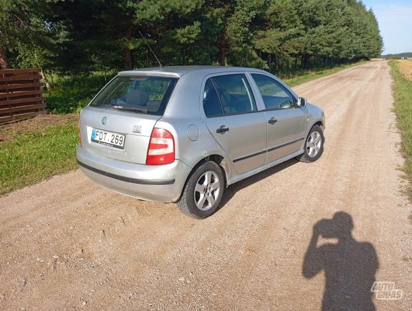 Skoda Fabia 2005 Ukmergė, ar dzinēja tilpumu 1.40 L un nobraukumu 0 tūkst. km par 420 €, foto 4 vietnē AUTOMOTO.COM.LV