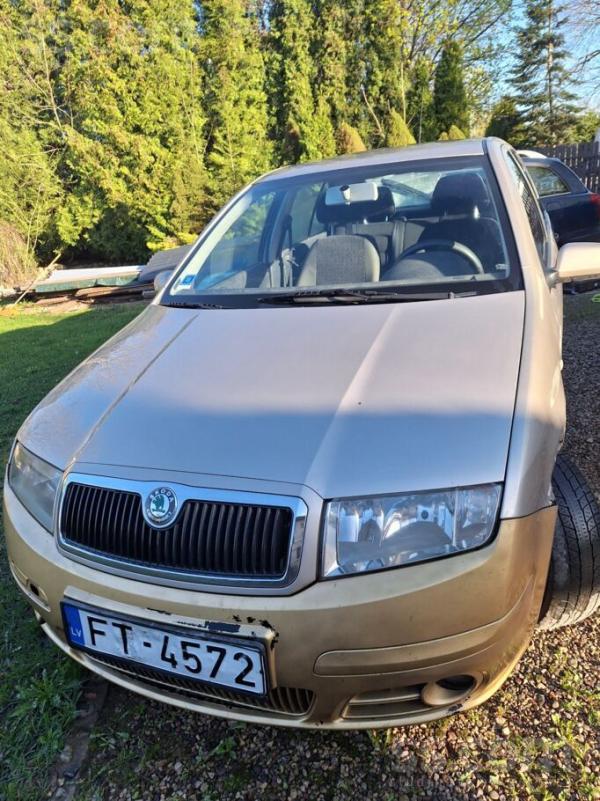 Skoda Fabia 2006 in Riga, with an engine capacity of 1.40 L and mileage of 237 thousand km for 400 €, photo 1 on AUTOMOTO.COM.LV