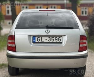 Skoda Fabia 2006 in Jelgava, with an engine capacity of 1.40 L and mileage of 171 thousand km for 900 €, photo 6 on AUTOMOTO.COM.LV