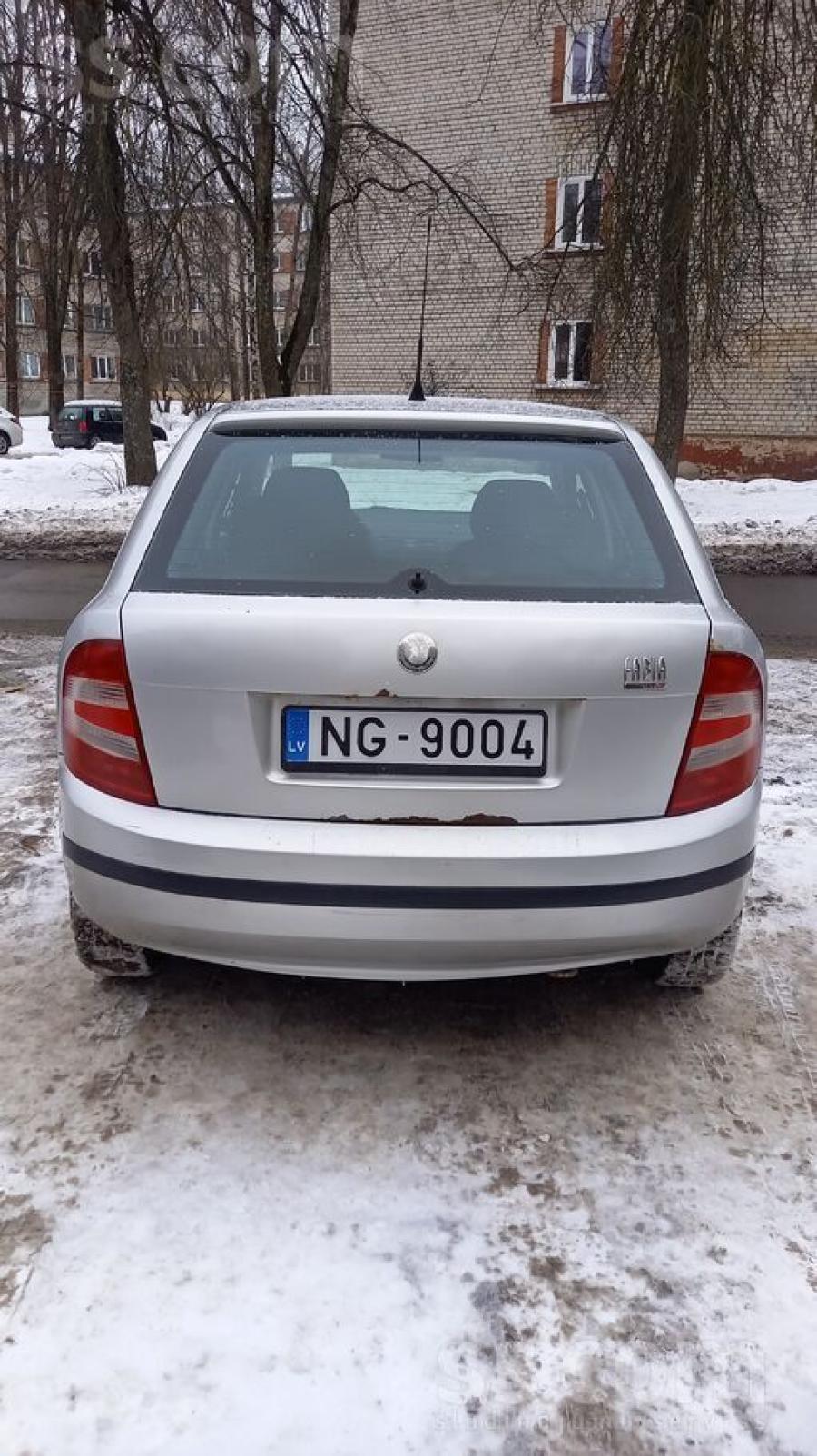 Skoda Fabia 2006 Rīga, ar dzinēja tilpumu 1.20 L un nobraukumu 308 tūkst. km par 600 €, foto 2 vietnē AUTOMOTO.COM.LV