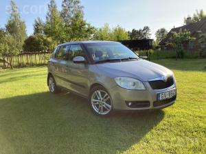 Skoda Fabia 2007 Daugavpils, ar dzinēja tilpumu 1.60 L un nobraukumu 209 tūkst. km par 1500 €, foto 8 vietnē AUTOMOTO.COM.LV
