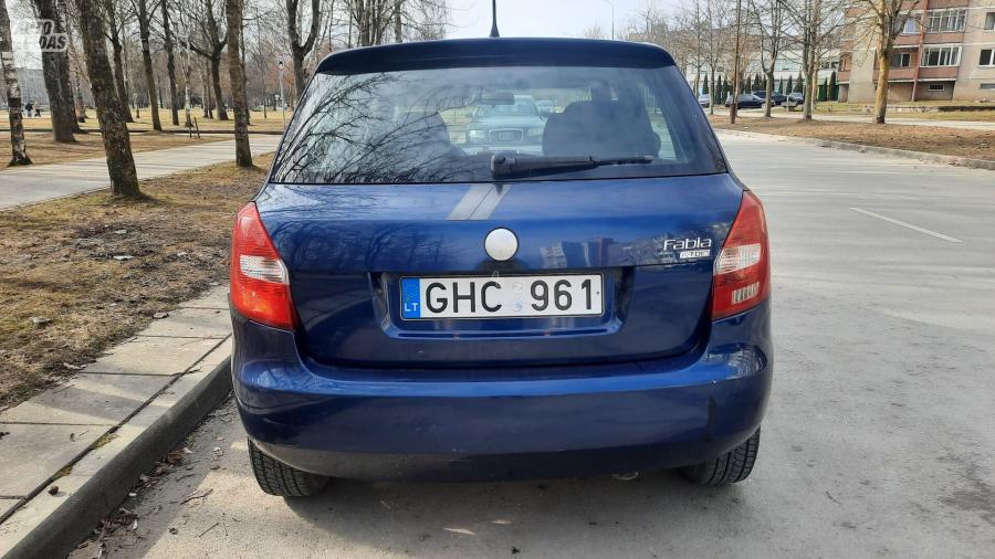 Skoda Fabia 2007 in Siauliai, with an engine capacity of 1.40 L and mileage of 207 thousand km for 1149 €, photo 6 on AUTOMOTO.COM.LV