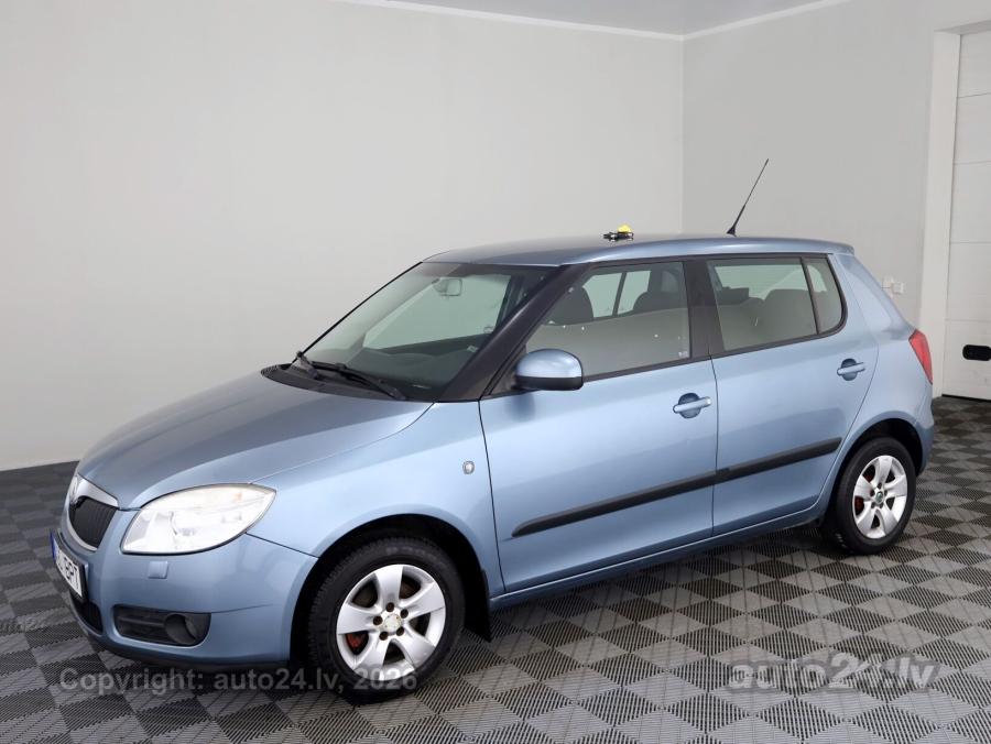Skoda Fabia 2007 Tallina, ar dzinēja tilpumu 1.20 L un nobraukumu 289 tūkst. km par 999 €, foto 3 vietnē AUTOMOTO.COM.LV