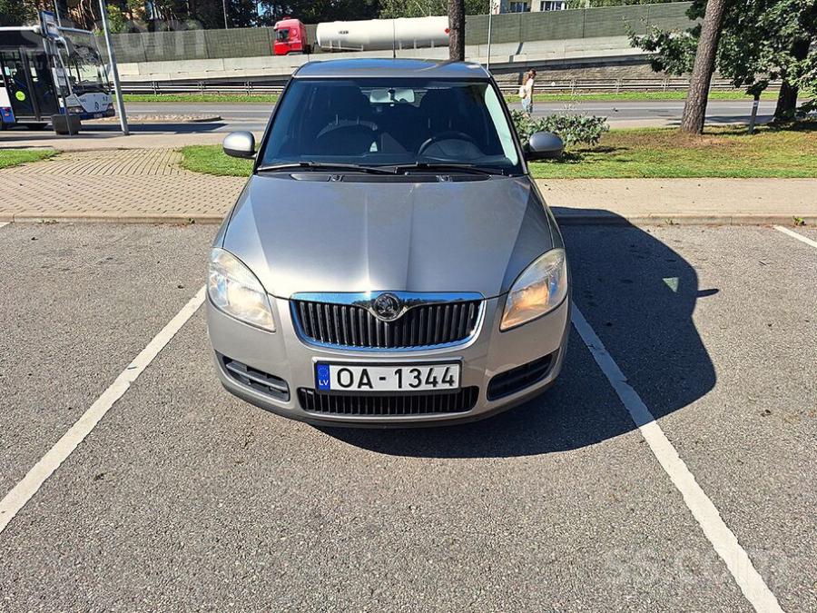 Skoda Fabia 2007 Ludza, ar dzinēja tilpumu 1.90 L un nobraukumu 202 tūkst. km par 2190 €, foto 3 vietnē AUTOMOTO.COM.LV