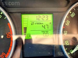 Skoda Fabia 2007 Ludza, ar dzinēja tilpumu 1.90 L un nobraukumu 202 tūkst. km par 2190 €, foto 12 vietnē AUTOMOTO.COM.LV