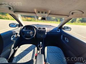 Skoda Fabia 2007 Ludza, ar dzinēja tilpumu 1.90 L un nobraukumu 202 tūkst. km par 2190 €, foto 13 vietnē AUTOMOTO.COM.LV