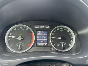 Skoda Fabia 2007 in Vilnius, with an engine capacity of 1.60 L and mileage of 165 thousand km for 600 €, photo 8 on AUTOMOTO.COM.LV