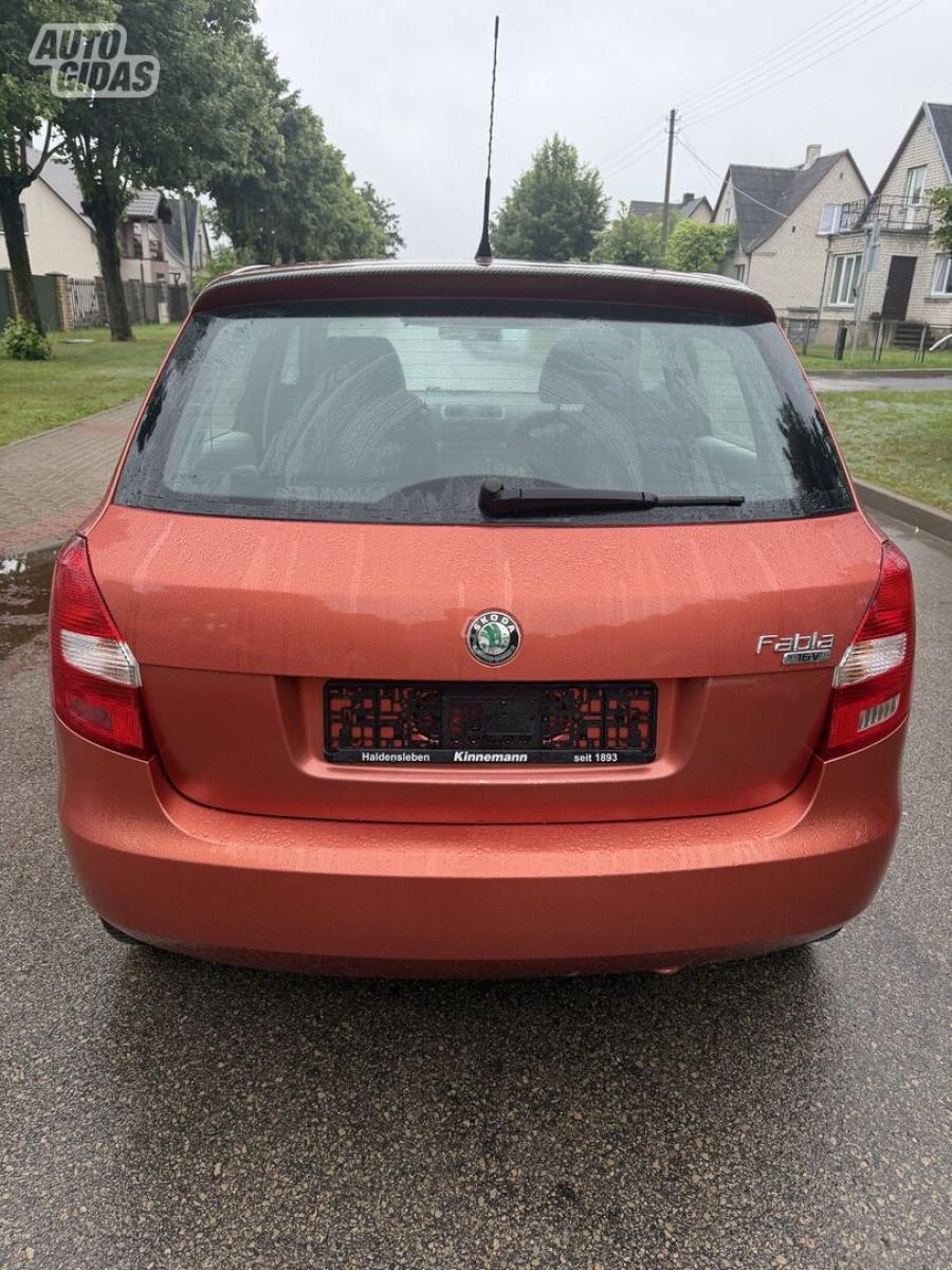 Skoda Fabia 2007 Viļņa, ar dzinēja tilpumu 1.40 L un nobraukumu 173 tūkst. km par 1600 €, foto 5 vietnē AUTOMOTO.COM.LV