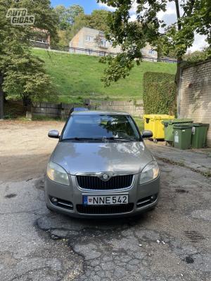 Skoda Fabia 2007 in Kaunas, with an engine capacity of 1.40 L and mileage of 175 thousand km for 1250 €, photo 3 on AUTOMOTO.COM.LV
