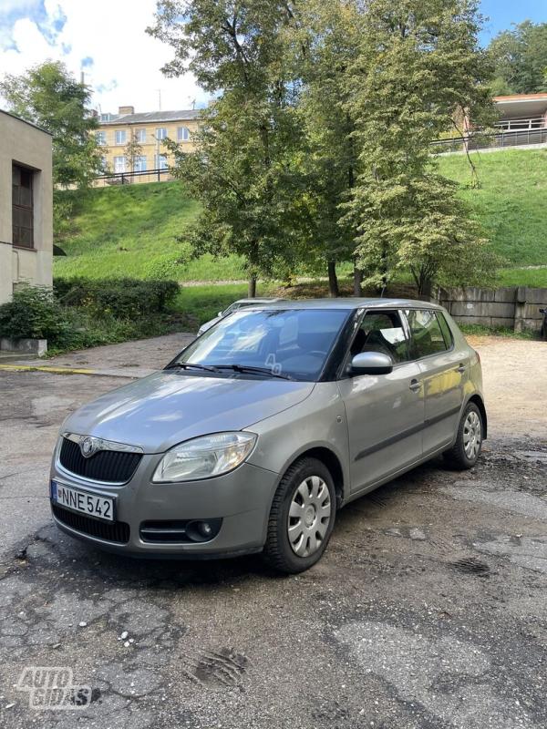 Skoda Fabia 2007 Kauņa, ar dzinēja tilpumu 1.40 L un nobraukumu 175 tūkst. km par 1250 €, foto 4 vietnē AUTOMOTO.COM.LV