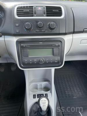 Шкода Фабия 2008 в Рига, объемом двигателя 1.90 л и пробегом 0 тыс. км за 1499 €, фото 13 на AUTOMOTO.COM.LV