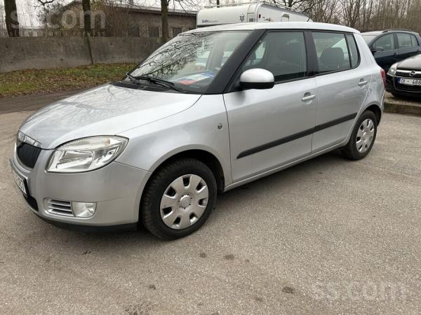 Skoda Fabia 2008 in Limbazi, with an engine capacity of 1.40 L and mileage of 306 thousand km for 2550 €, photo 1 on AUTOMOTO.COM.LV