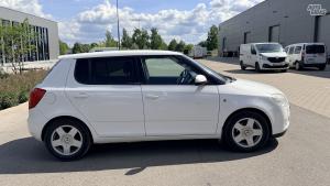 Skoda Fabia 2008 in Vilnius, with an engine capacity of 1.40 L and mileage of 234 thousand km for 1550 €, photo 6 on AUTOMOTO.COM.LV