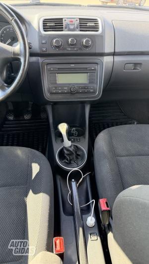 Skoda Fabia 2008 in Vilnius, with an engine capacity of 1.40 L and mileage of 234 thousand km for 1550 €, photo 12 on AUTOMOTO.COM.LV