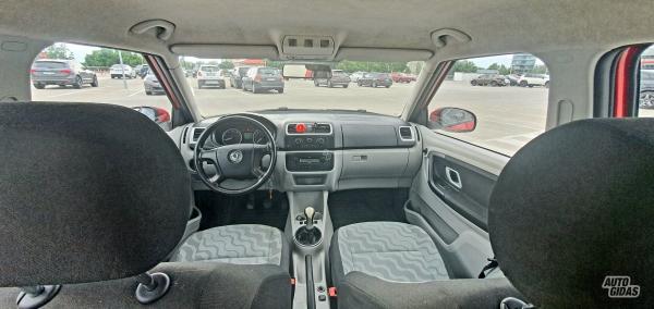 Skoda Fabia 2008 Viļņa, ar dzinēja tilpumu 1.40 L un nobraukumu 200 tūkst. km par 750 €, foto 10 vietnē AUTOMOTO.COM.LV