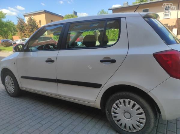 Skoda Fabia 2008 Viļņa, ar dzinēja tilpumu 1.40 L un nobraukumu 191 tūkst. km par 950 €, foto 1 vietnē AUTOMOTO.COM.LV