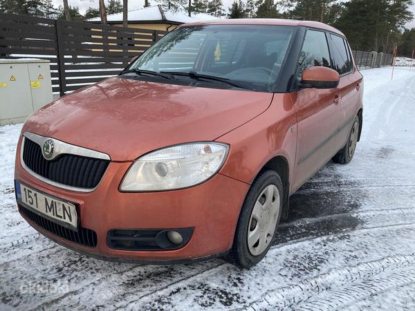 Skoda Fabia 2008 in Tallinn, with an engine capacity of 1.40 L and mileage of 181 thousand km for 1300 €, photo 1 on AUTOMOTO.COM.LV