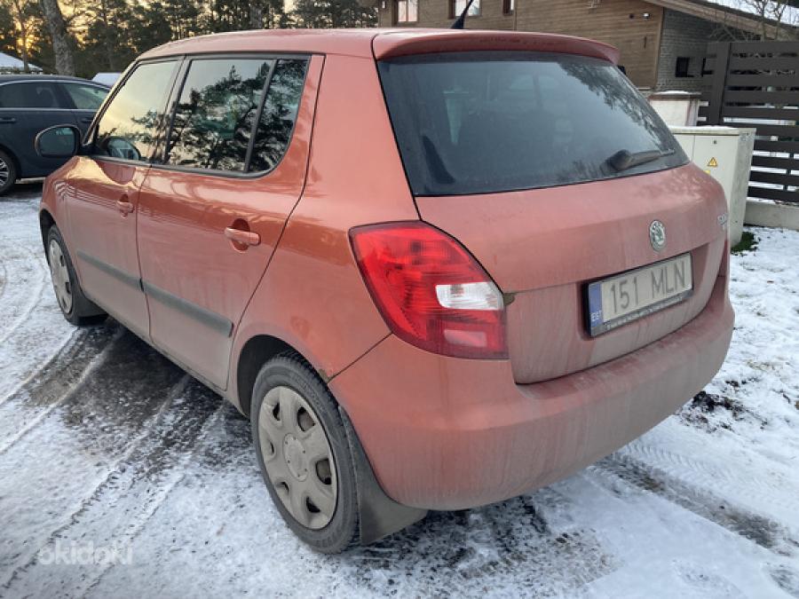 Skoda Fabia 2008 in Tallinn, with an engine capacity of 1.40 L and mileage of 181 thousand km for 1300 €, photo 3 on AUTOMOTO.COM.LV