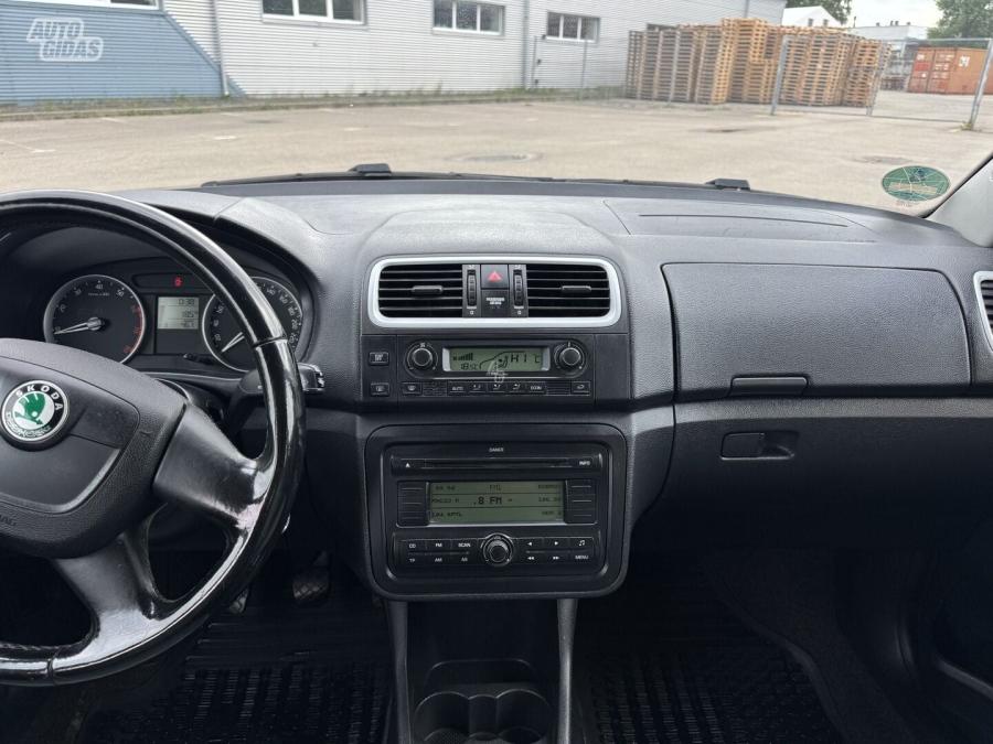 Skoda Fabia 2008 Šauļi, ar dzinēja tilpumu 1.40 L un nobraukumu 324 tūkst. km par 1850 €, foto 10 vietnē AUTOMOTO.COM.LV