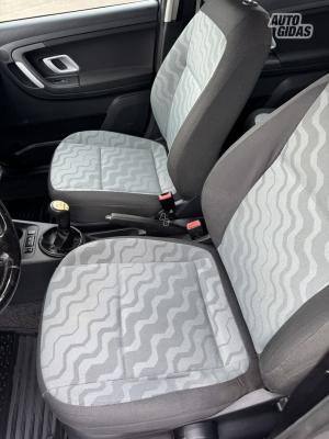 Skoda Fabia 2008 Šauļi, ar dzinēja tilpumu 1.40 L un nobraukumu 324 tūkst. km par 1850 €, foto 12 vietnē AUTOMOTO.COM.LV