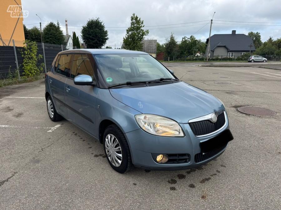 Skoda Fabia 2008 in Siauliai, with an engine capacity of 1.40 L and mileage of 324 thousand km for 1850 €, photo 3 on AUTOMOTO.COM.LV