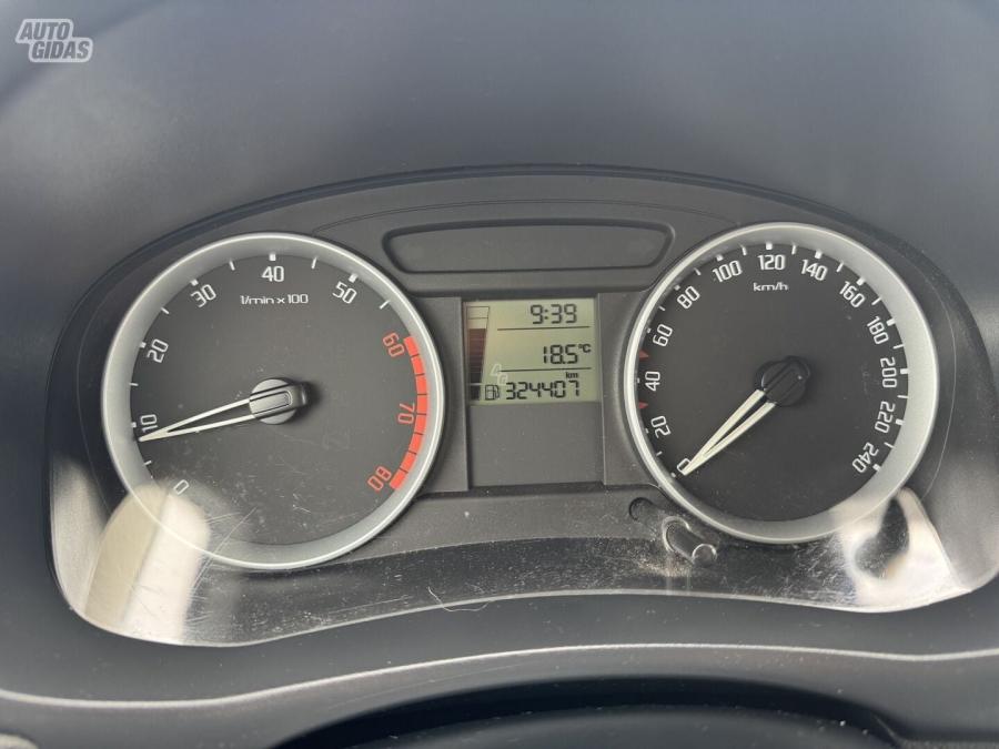 Skoda Fabia 2008 in Siauliai, with an engine capacity of 1.40 L and mileage of 324 thousand km for 1850 €, photo 11 on AUTOMOTO.COM.LV