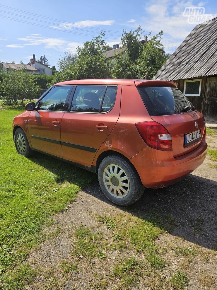 Skoda Fabia 2008 in Vilnius, with an engine capacity of 1.20 L and mileage of 230 thousand km for 1700 €, photo 5 on AUTOMOTO.COM.LV
