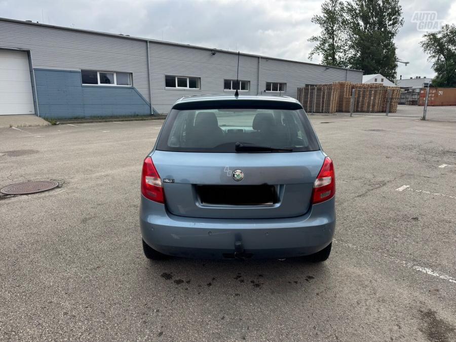 Skoda Fabia 2008 Šauļi, ar dzinēja tilpumu 1.40 L un nobraukumu 324 tūkst. km par 1650 €, foto 9 vietnē AUTOMOTO.COM.LV