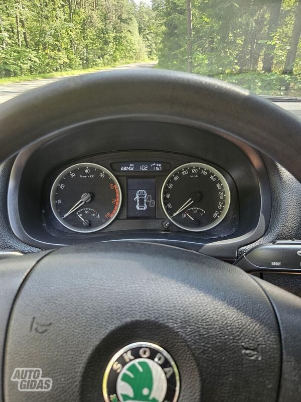 Skoda Fabia 2008 Viļņa, ar dzinēja tilpumu 1.20 L un nobraukumu 230 tūkst. km par 1700 €, foto 10 vietnē AUTOMOTO.COM.LV
