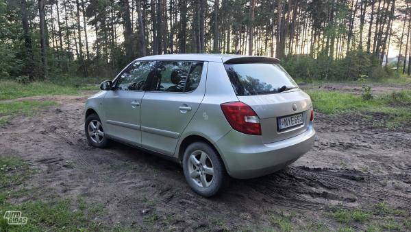 Skoda Fabia 2008 Viļņa, ar dzinēja tilpumu 1.40 L un nobraukumu 219 tūkst. km par 1400 €, foto 7 vietnē AUTOMOTO.COM.LV