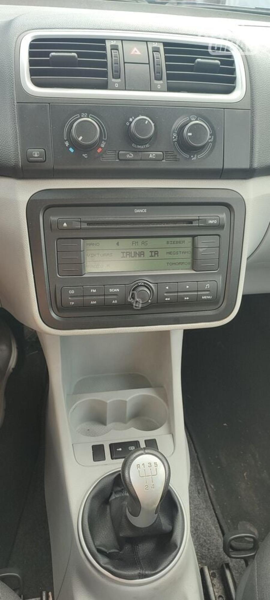 Skoda Fabia 2008 Viļņa, ar dzinēja tilpumu 1.40 L un nobraukumu 94 tūkst. km par 1000 €, foto 12 vietnē AUTOMOTO.COM.LV
