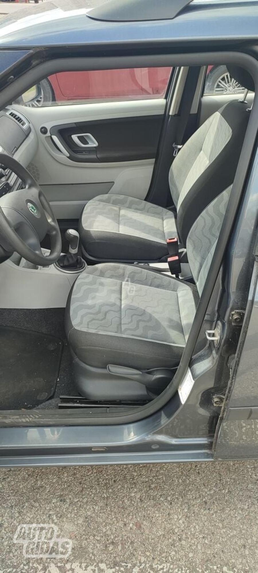 Skoda Fabia 2008 Viļņa, ar dzinēja tilpumu 1.40 L un nobraukumu 94 tūkst. km par 1000 €, foto 14 vietnē AUTOMOTO.COM.LV
