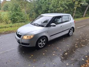 Skoda Fabia 2008 in Telschi, with an engine capacity of 1.20 L and mileage of 225 thousand km for 570 €, photo 3 on AUTOMOTO.COM.LV