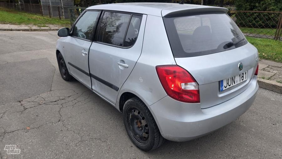 Skoda Fabia 2008 Kauņa, ar dzinēja tilpumu 1.20 L un nobraukumu 298 tūkst. km par 700 €, foto 6 vietnē AUTOMOTO.COM.LV