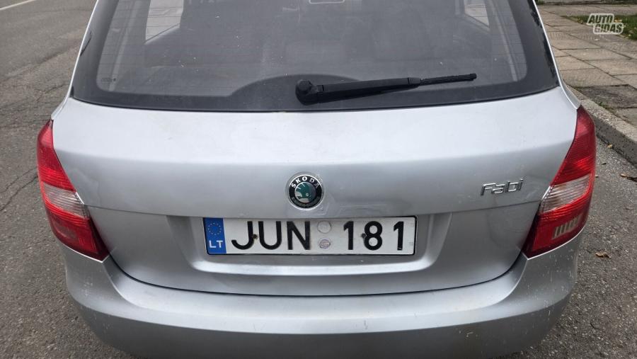 Skoda Fabia 2008 Kauņa, ar dzinēja tilpumu 1.20 L un nobraukumu 298 tūkst. km par 700 €, foto 21 vietnē AUTOMOTO.COM.LV