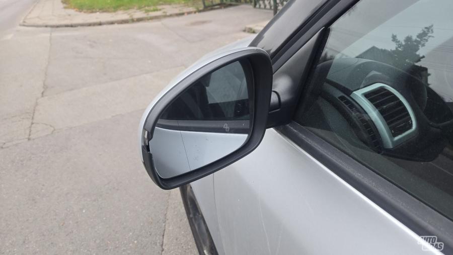 Skoda Fabia 2008 Kauņa, ar dzinēja tilpumu 1.20 L un nobraukumu 298 tūkst. km par 700 €, foto 22 vietnē AUTOMOTO.COM.LV