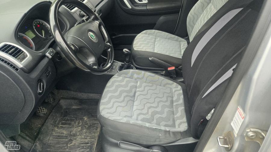 Skoda Fabia 2008 Kauņa, ar dzinēja tilpumu 1.20 L un nobraukumu 298 tūkst. km par 700 €, foto 23 vietnē AUTOMOTO.COM.LV
