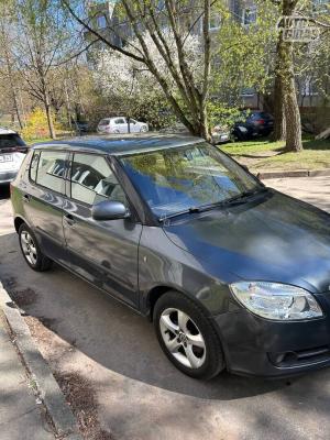 Skoda Fabia 2010 Viļņa, ar dzinēja tilpumu 1.40 L un nobraukumu 2 tūkst. km par 1250 €, foto 8 vietnē AUTOMOTO.COM.LV